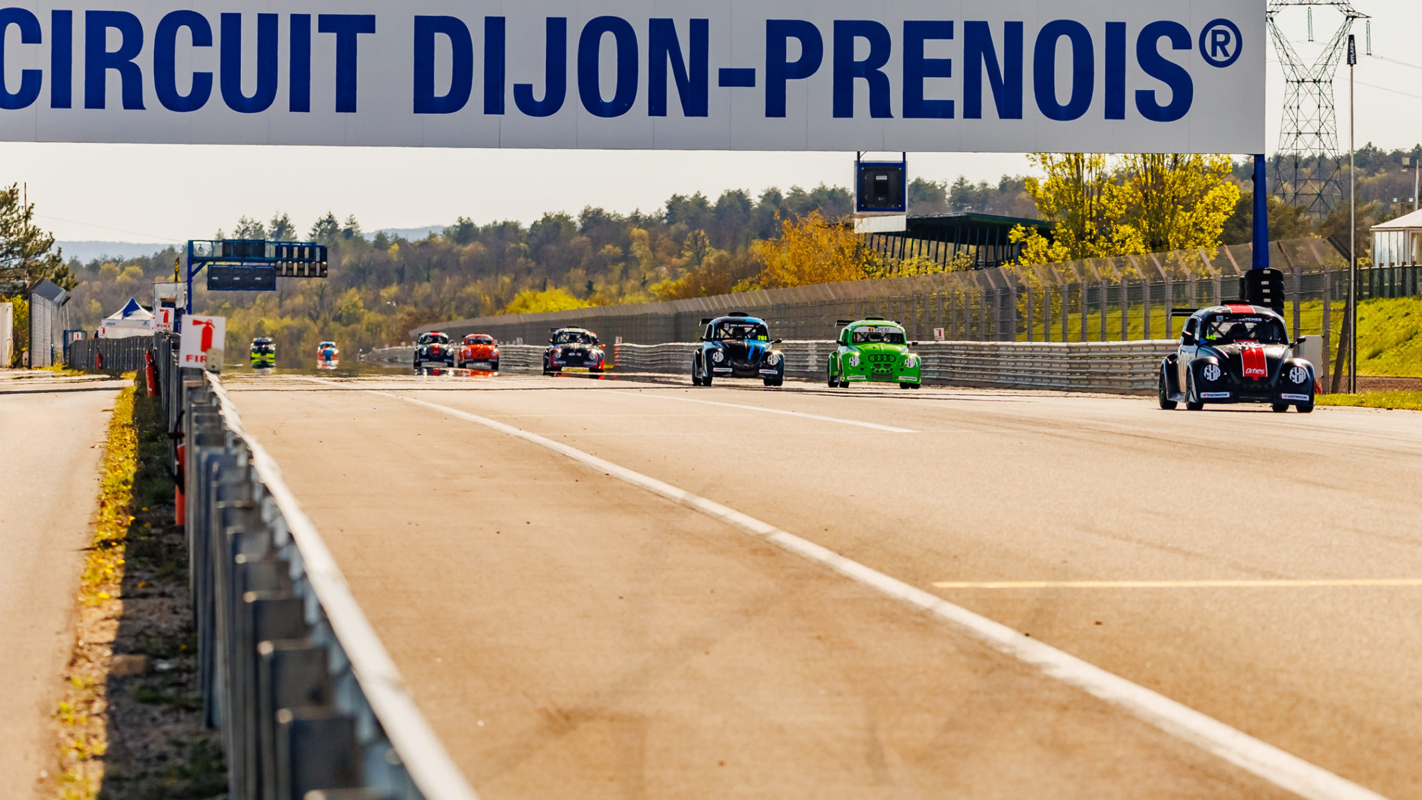 Fun Racing Cars - Circuit Dijon-Prenois